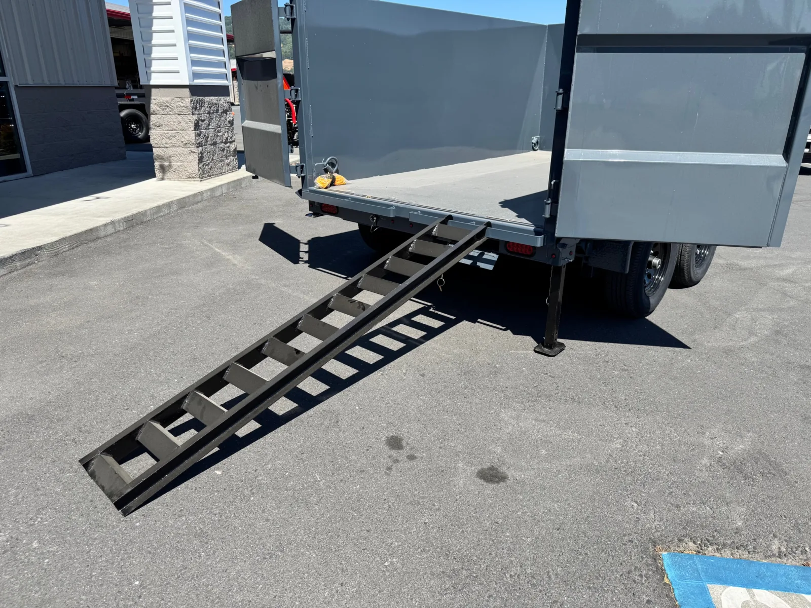 Iron Panther 6×12x4 10K Dump Trailer