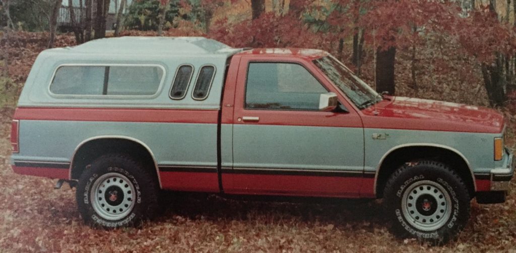 The History of Camper Shells - Campway's Truck Accessory World